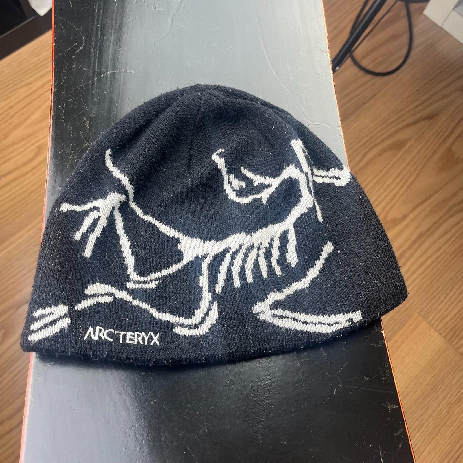 Arcteryx Bird Head Toque Black White Hat – Hukay